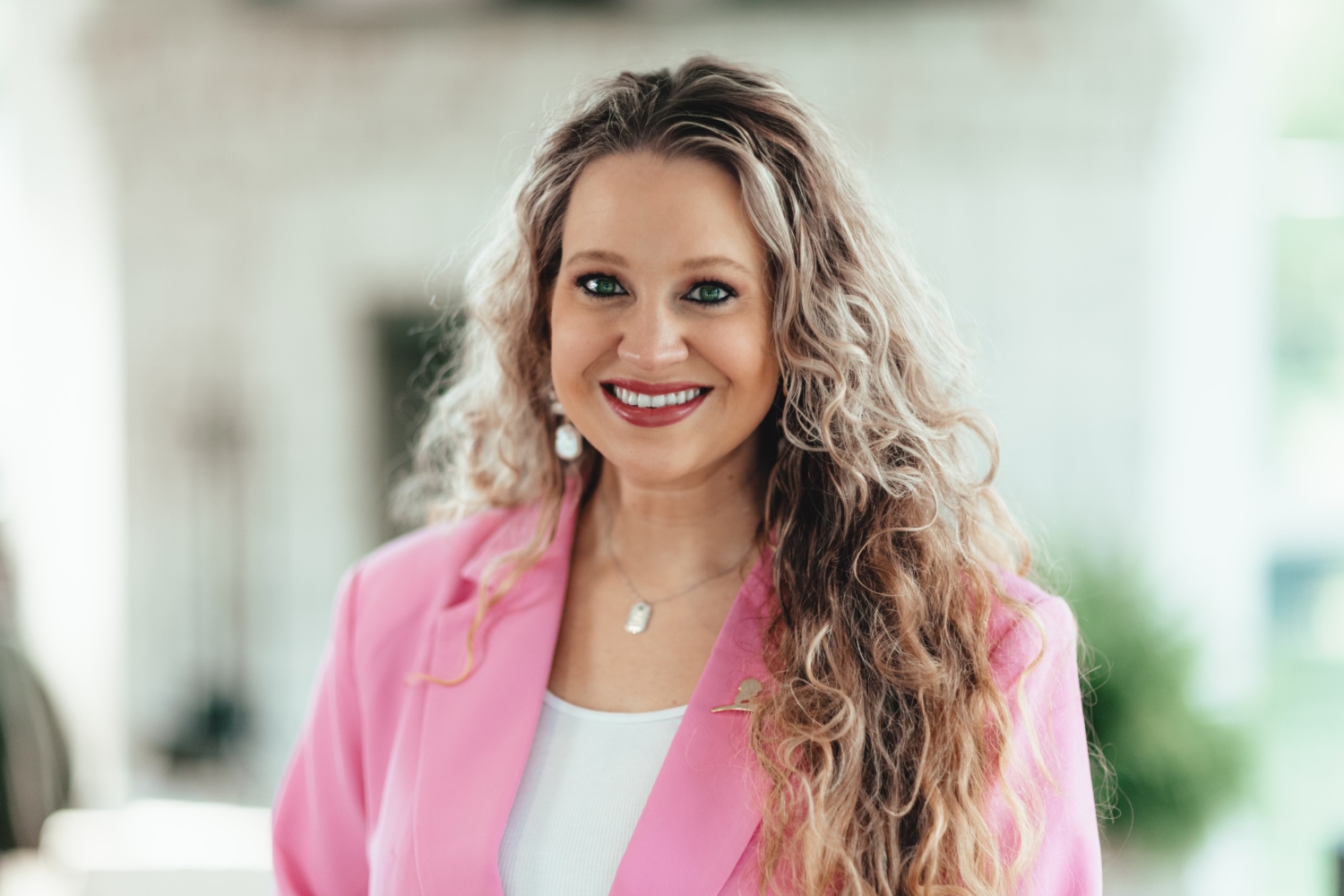 JUST IN: The Valory Music Co. Promotes Ashley Sidoti - MusicRow.com