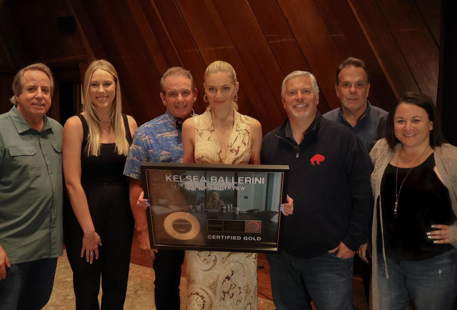 Industry Ink: Kelsea Ballerini, Anne Wilson, ACM, Scotty Hasting, Lil ...