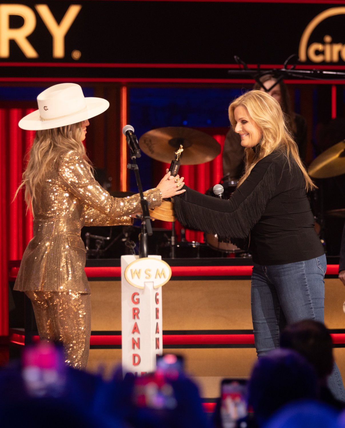 Lainey Wilson Becomes A Grand Ole Opry Member - MusicRow.com