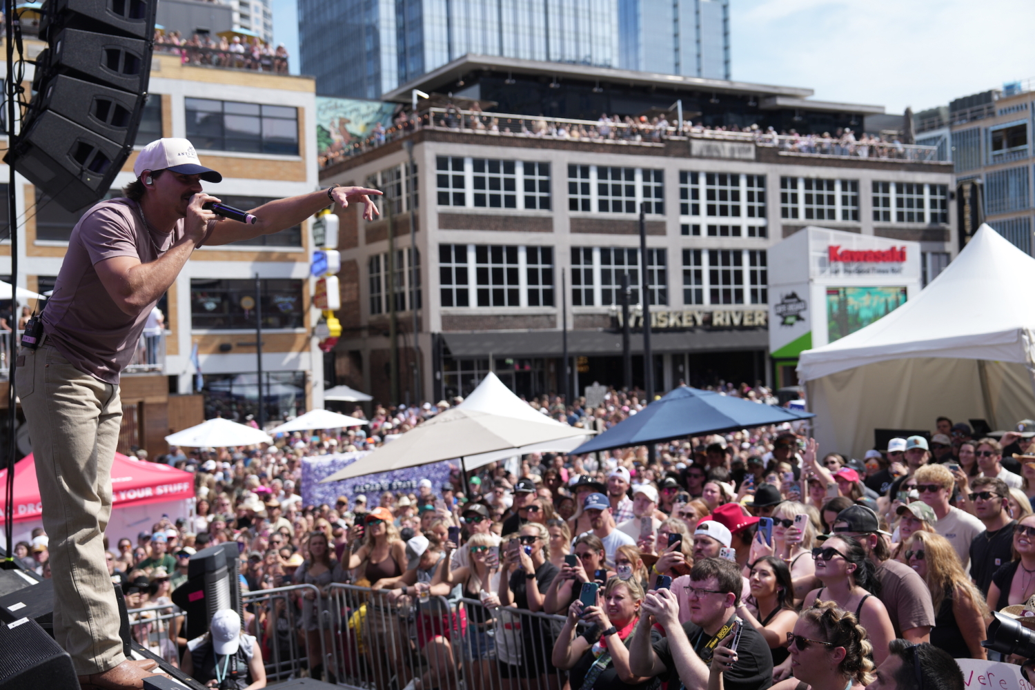 CMA Fest 2024 Brings Music From Over 300 Artists To Fans - MusicRow.com