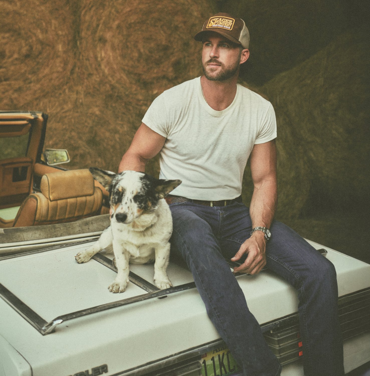 Riley Green Channels 'Smokey & The Bandit' Vibes For New Tour ...