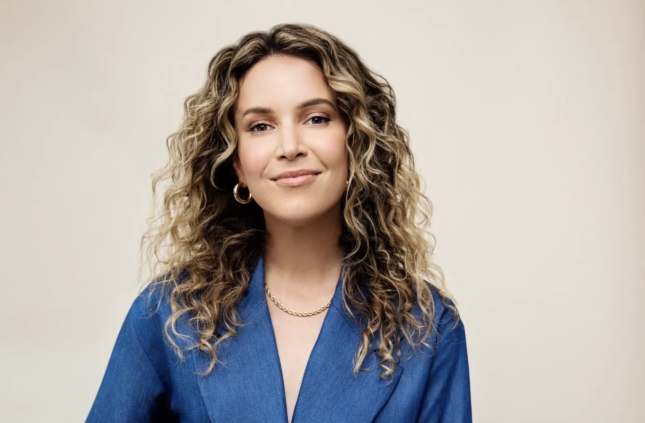 BREAKING: Mary Catherine Kinney Joins Republic - MusicRow.com
