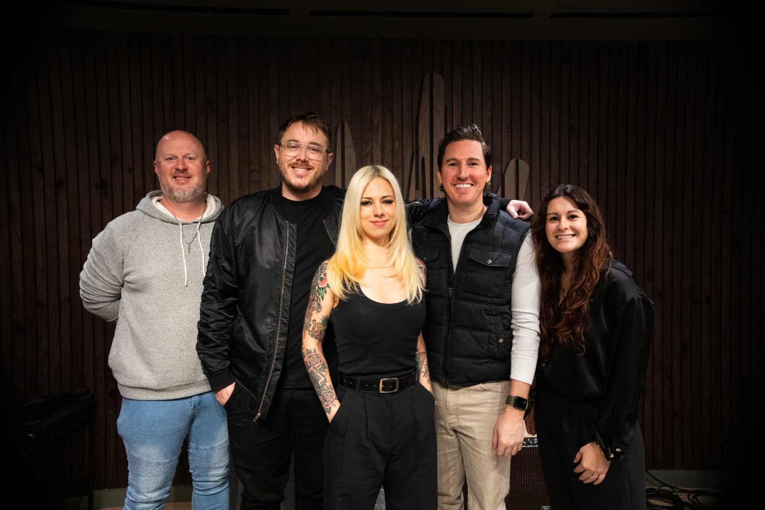Warner Chappell Music & Ned Cameron Sign Hallie - MusicRow.com