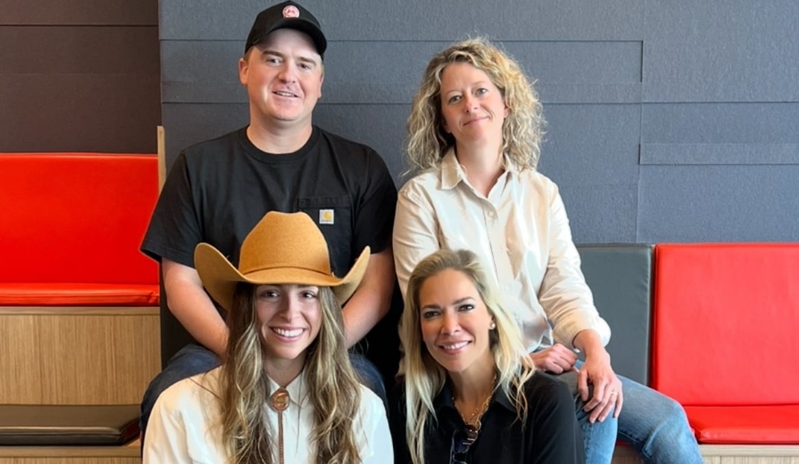 Sam Stoane Signs With Wasserman Music - MusicRow.com