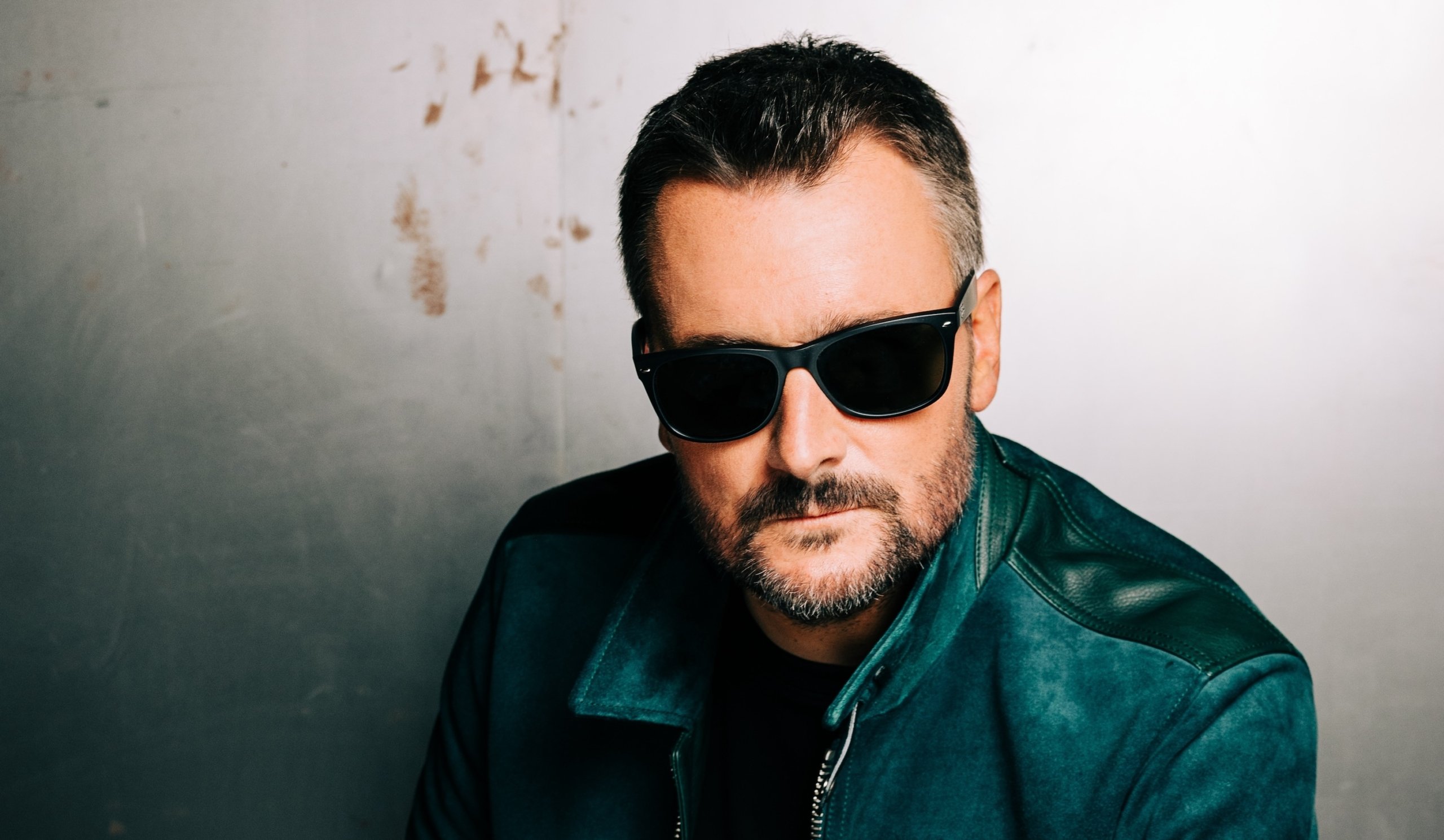 Eric Church Teams Up With 100 Record Stores For Album Release ...