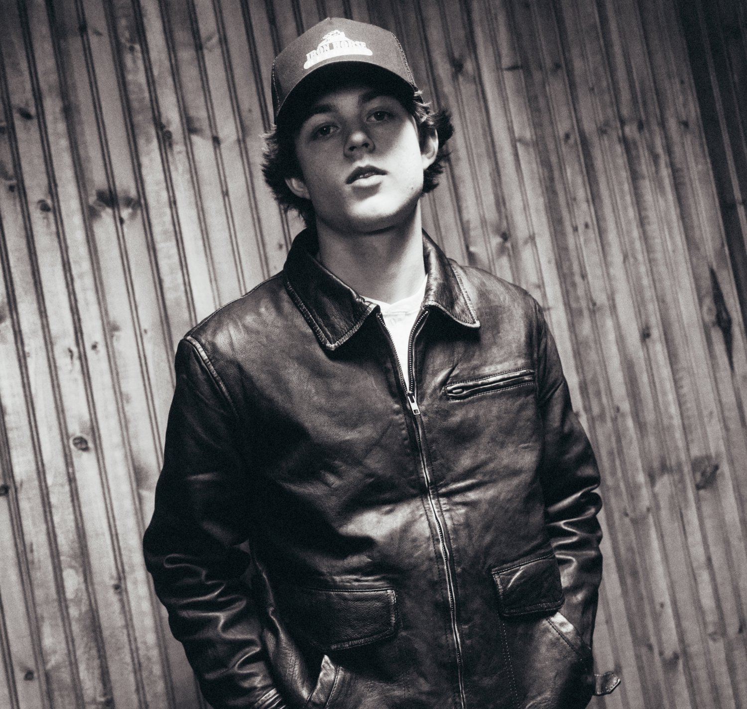 Waylon Wyatt Announces New EP, Fall Tour - MusicRow.com