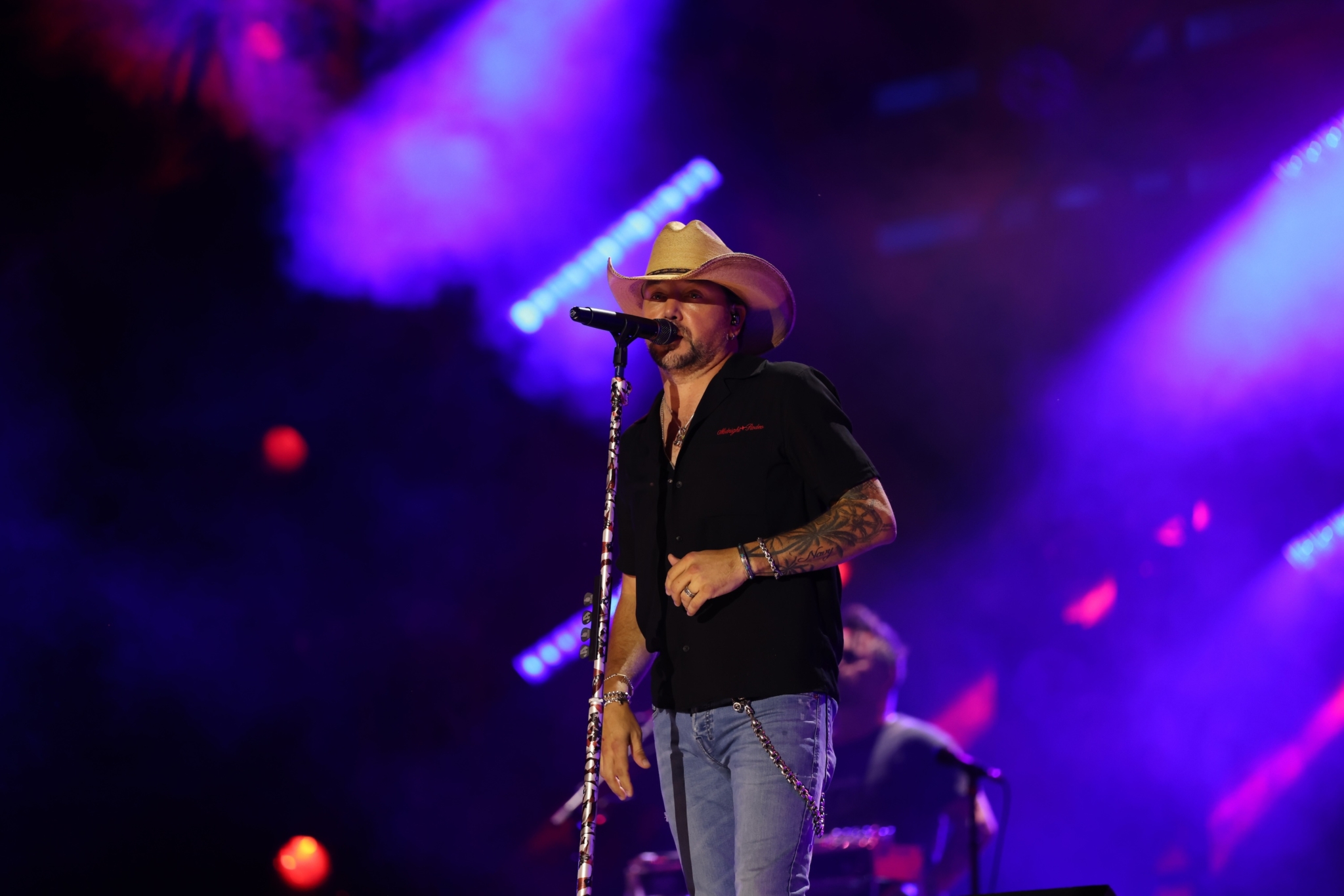 CMA Fest 2025 Night 1: Jason Aldean, Brooks & Dunn, Riley Green & More ...