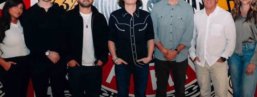 Blake Whiten Inks With Enchntmnt/Warner Records - MusicRow.com