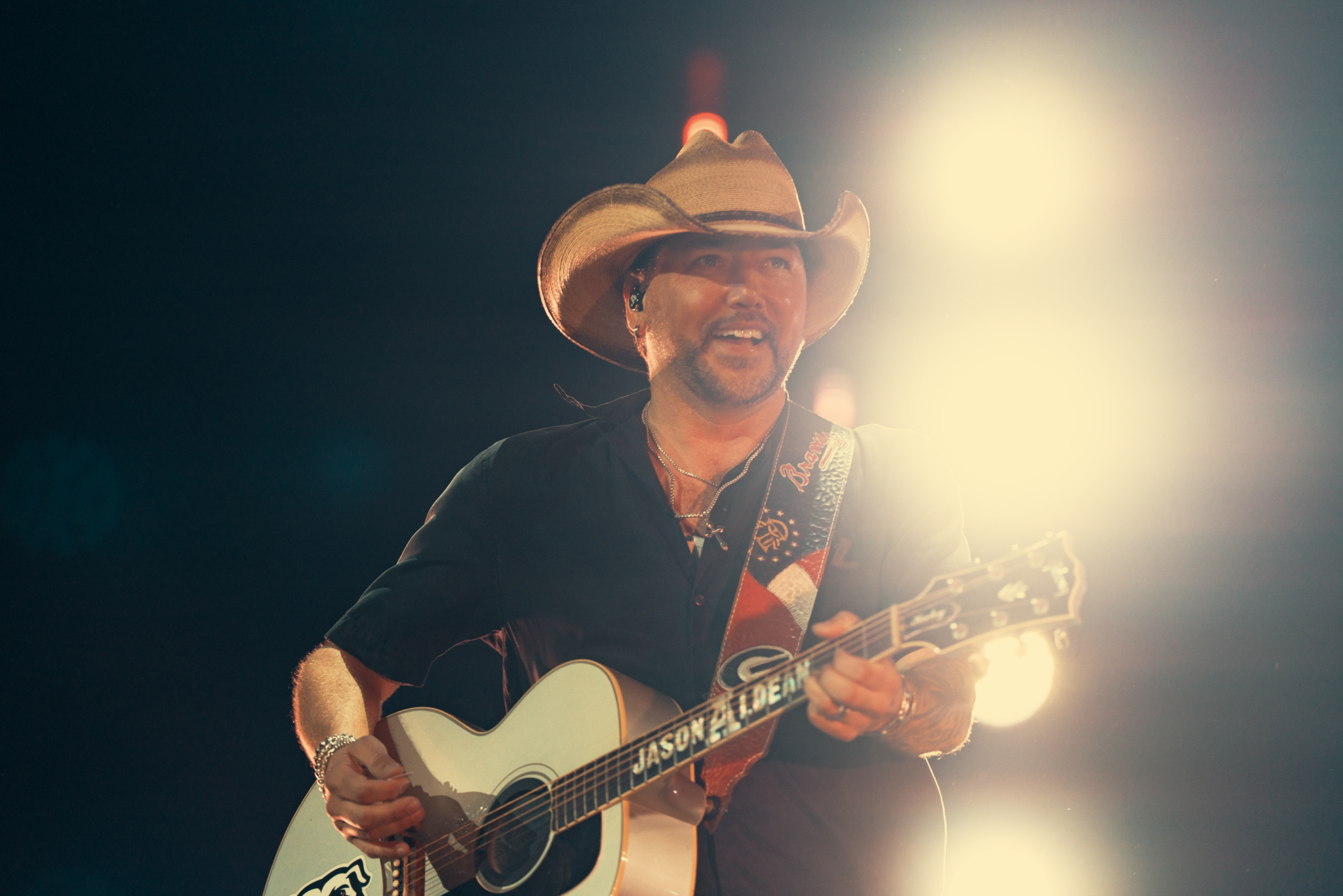 Jason Aldean Adds 'Full Throttle' Dates, Releases New Single - MusicRow.com