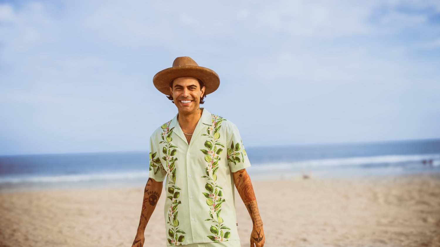 Niko Moon Announces 'American Palm Tour 2026' Dates - MusicRow.com