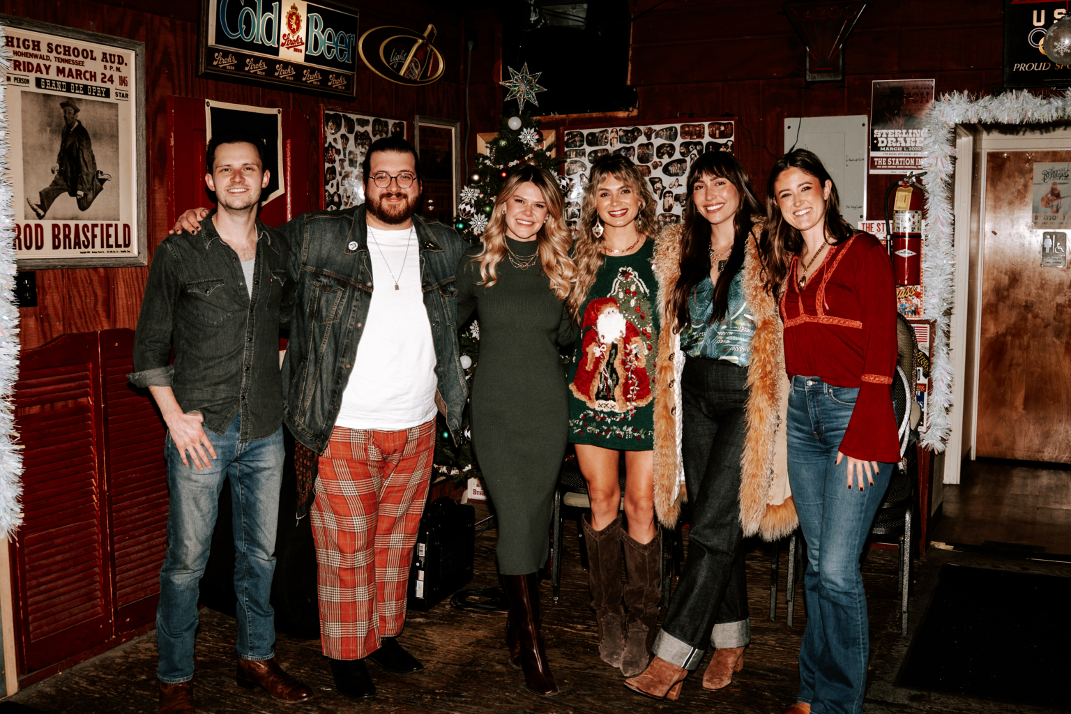 Industry Ink: Dustin Lynch, Chandler Walters, OVATION by Onoleigh ...