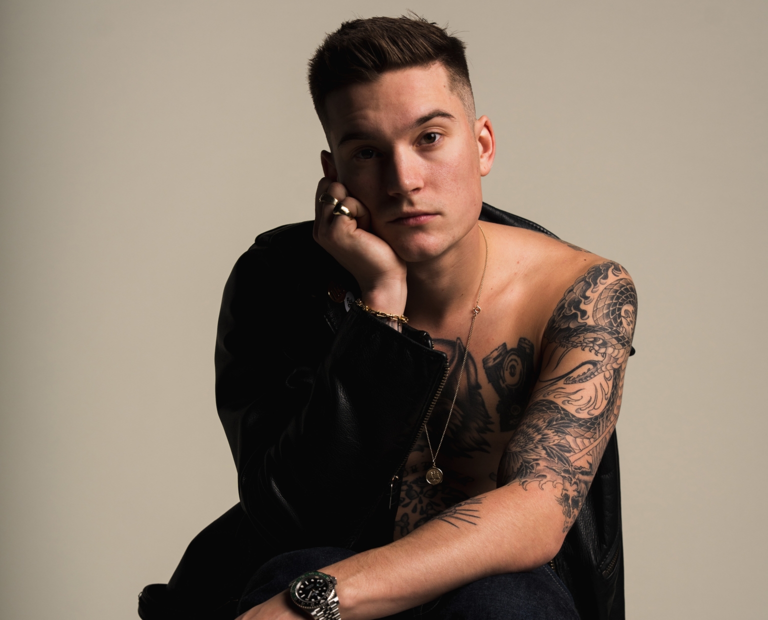 Singer-Songwriter Cameron Whitcomb To Head Out On 'Fragile Egos Tour ...