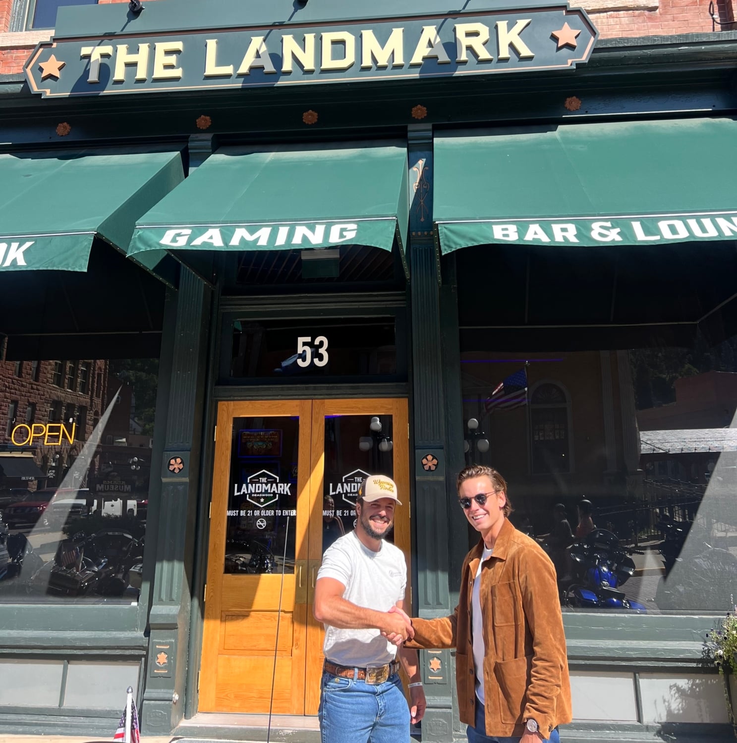 Ian Munsick To Open Cowboy Bar & Western Grill In Deadwood - MusicRow.com