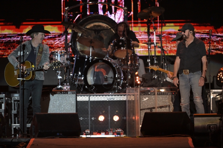 Country Thunder Arizona Wraps Talent-Packed 2026 Festival - MusicRow.com