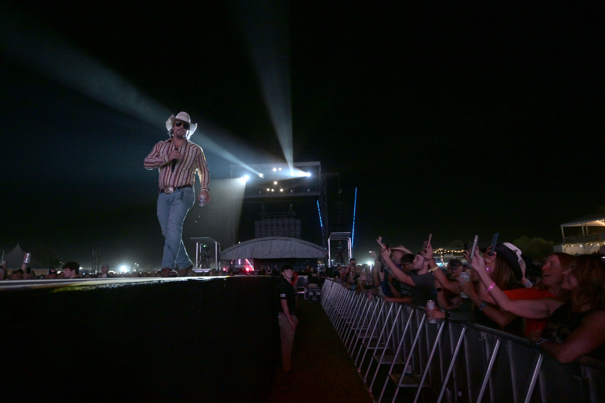 Country Thunder Arizona Wraps Talent-Packed 2026 Festival - MusicRow.com
